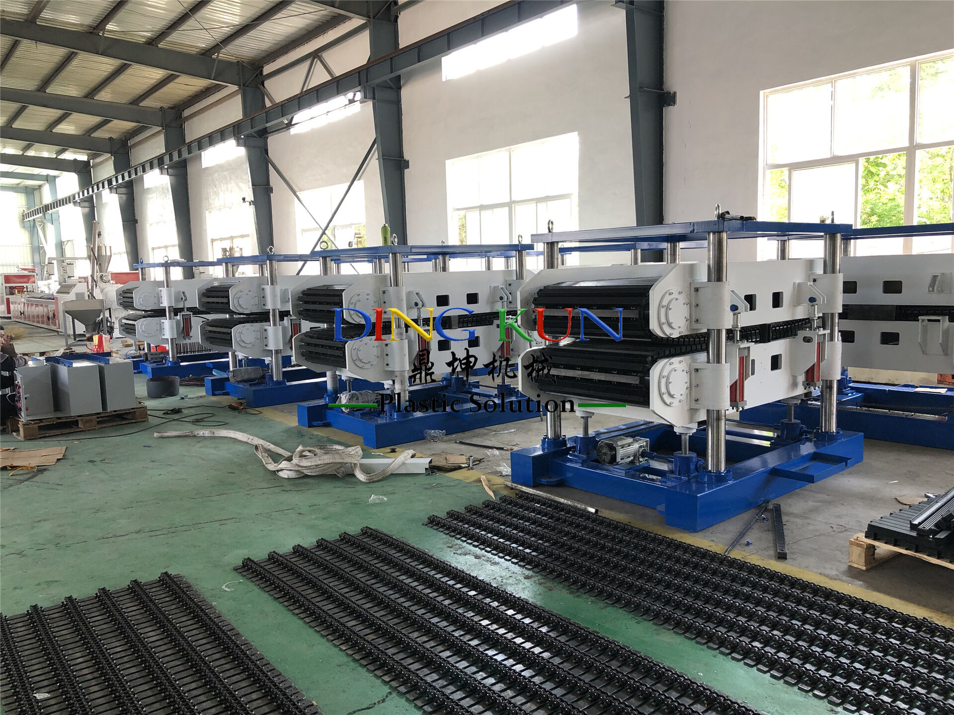Plastic Extruder,Plastic Pipe Machine,WPC Profile Machine,PVC Profile ...