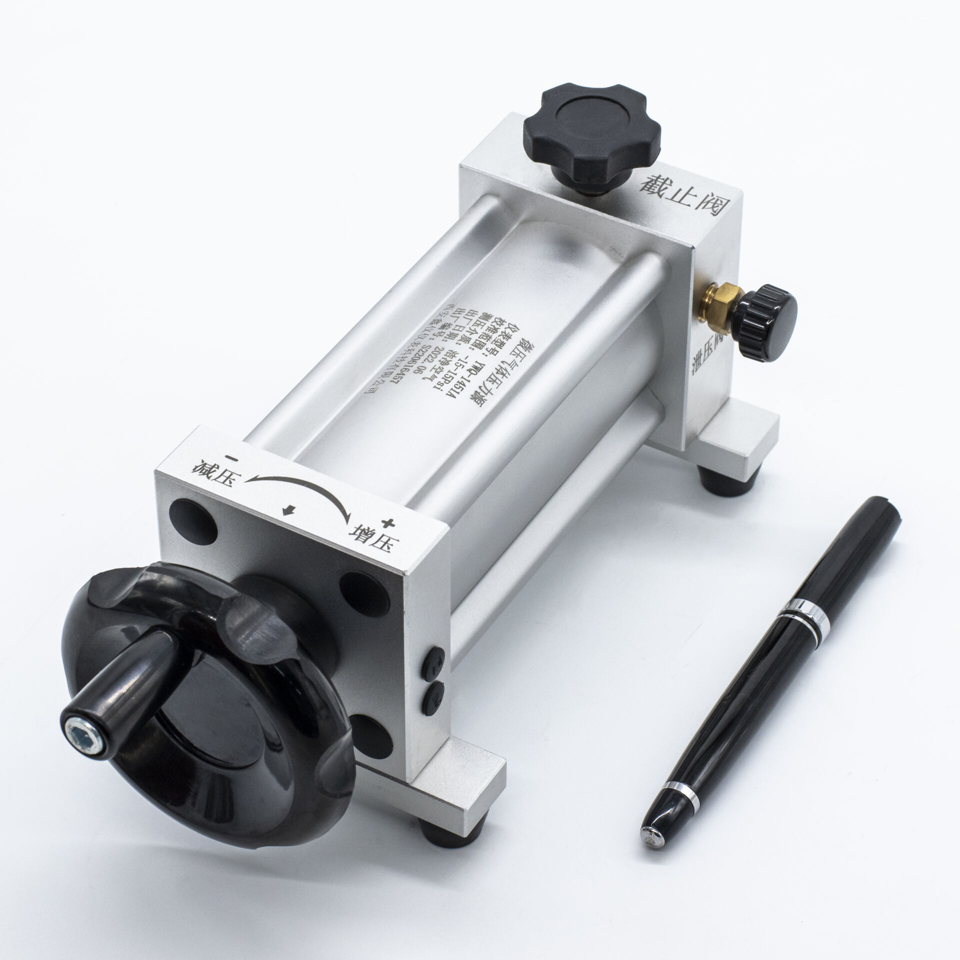 Customized Portable Micro Pressure Source Suppliers Manufacturers