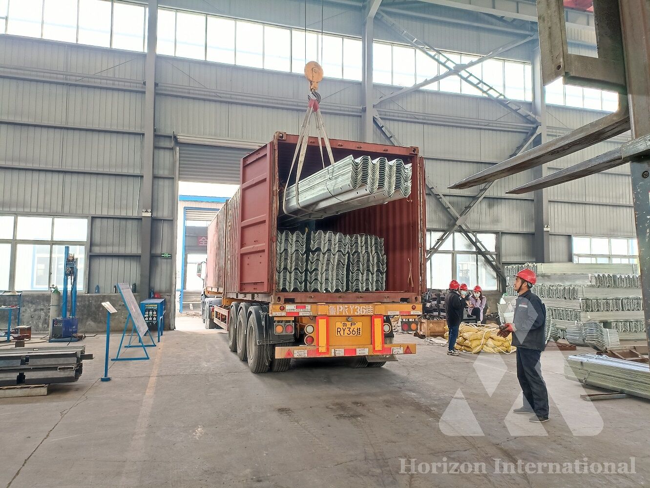 Aashto M180 TL3 TL4 thrie beam three waves guardrails-Shandong Horizon ...
