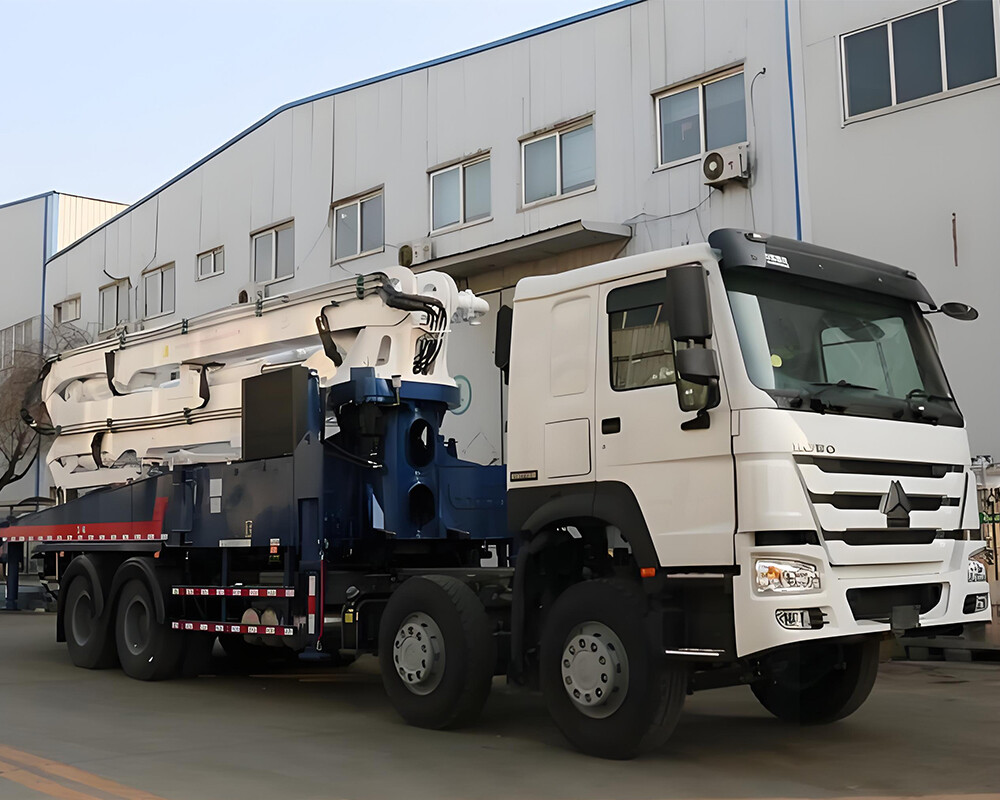 SINOTRUK HOWO 8X4 CONCRETE PUMP TRUCK-SINOTRUK HOWO IMPORT&EXPORT CO.LTD