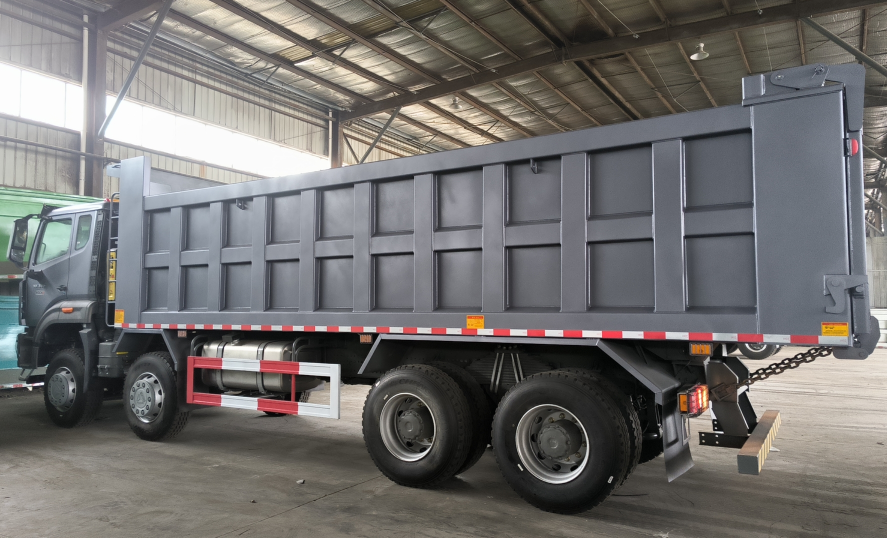 NX 8X4 Grey+Field-SINOTRUK HOWO IMPORT&EXPORT CO.LTD